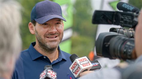 How Cbs Could Replace Tony Romo With Foxs Greg Olsen
