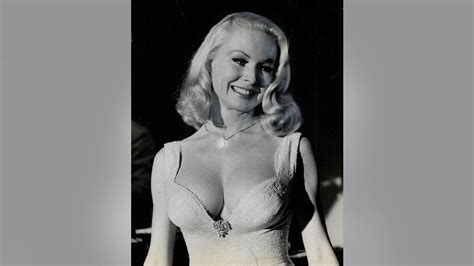 ‘50s Actress Joi Lansing Had Secret Romance With Young Starlet