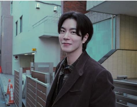 2025년 돌아온 모델 출신 배우 홍종현 키·나이·군대부터 새 드라마까지 총정리 네이버 블로그