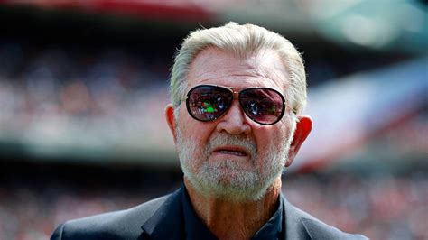 Nfl Hall Of Famer Mike Ditka Dies At 86 Was He Married And Did He Have