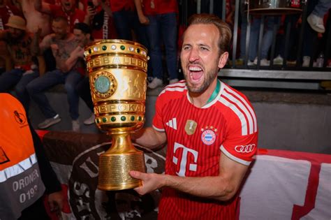Music Legend Phil Collins Son Mathew 21 Joins Former Bundesliga
