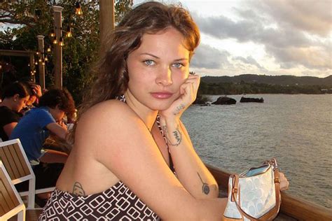 Who Was Eva Evans All About The Late Tiktok Star And Club Rat Creator