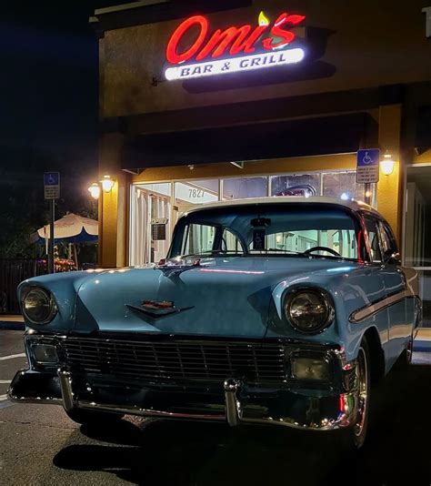 Classic Car Night At Omis Bar And Grill Tampa Fl Carcruisefinder
