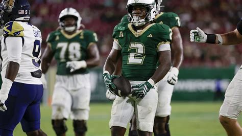 Usfs Defense Lifts Bulls To Win Over Fiu In Brian Hartlines Debut