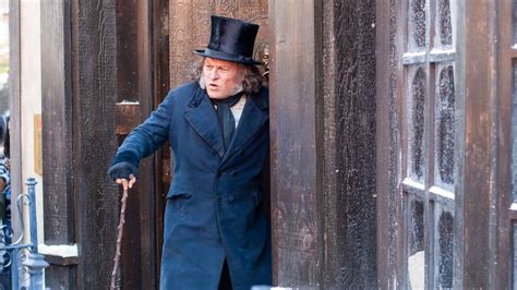 Johnny Depp Als Scrooge Klassiker Von Charles Dickens In Neuauflage