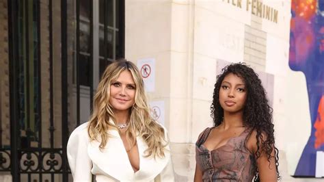 Lou Samuel Tochter Von Heidi Klum Ist Erstmals Bei Der Paris Fashion