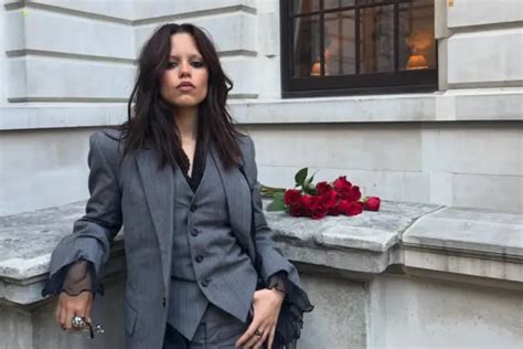 Jenna Ortegas Old Paparazzi Video Goes Viral Again After An Unexpected