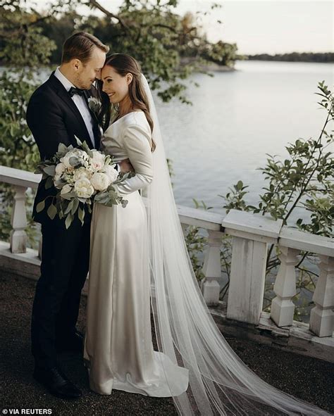 Finland Pm Sanna Marin Announces She Is Divorcing Her Husband After 19