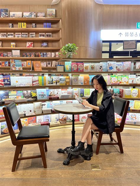 Hội Yêu Thích Sách Nguyễn Nhật Ánh Mng Cho Mình Hỏi Là Sách Chuyện