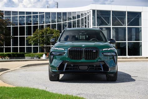 2025 Bmw X7 Review Specs Pricing And Warranty Autoblog