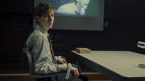 Russell Crowes ‘unabomber Conquers Netflix But The Numbers Tell A