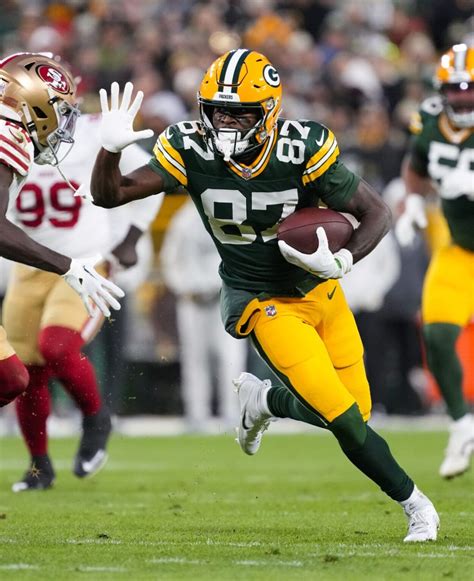 Green Bay Packers Aaron Rodgers Called To Check On Status Of Former