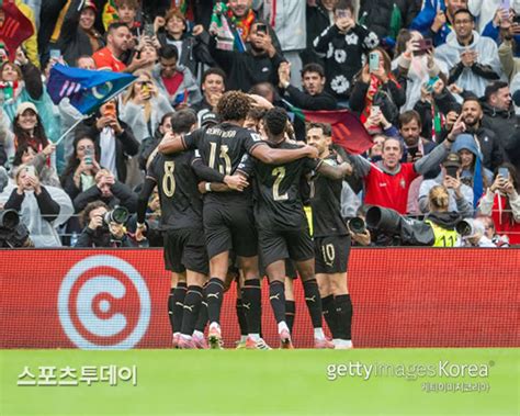 포르투갈 북중미 월드컵 본선 진출 확정…호날두 6번째 월드컵 무대 밟는다