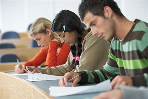 Keeping Class In The Classroom The Daily Aztec