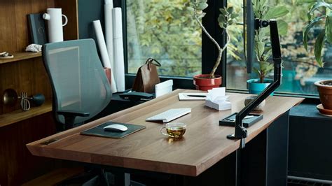 10 Minimal Desk Setup Ideas For A Clutter Free Workspace Anker Us