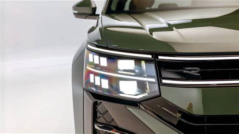 Vws New Atlas Cross Sport Officially Has The Honda Passport Square In