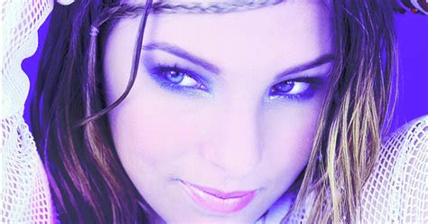 El álbum Debut De Belinda Cumplió 22 Años ¿también Te Conquistó