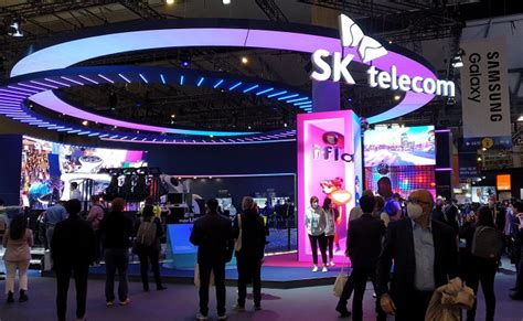 Skt Moves To Slash Executive Ranks Mobile World Live