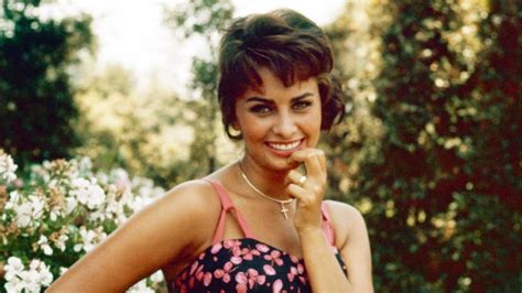 Quote Of The Day By Sophia Loren On Beauty And Aging Parade