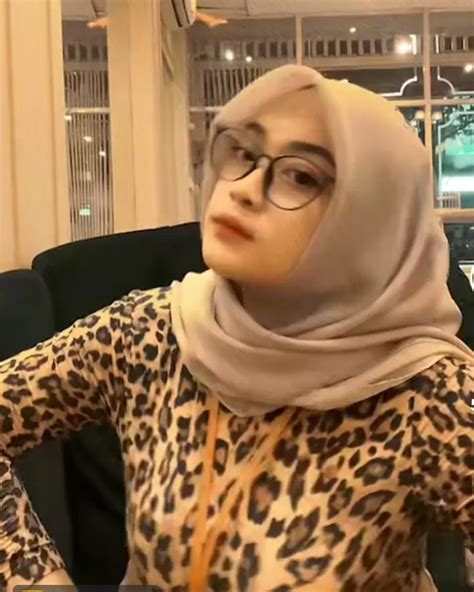 Bu Guru Salsa Ternyata Tak Dibela Pgri Usai Video Tak Senonohnya Viral