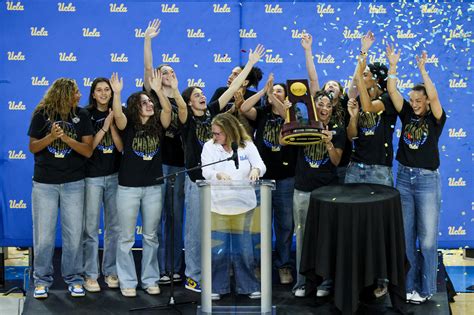Ucla Recognizes Its Players Fans At Championship Celebration Los