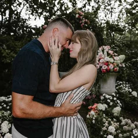 Taylor Swift And Travis Kelces Wedding Was Officiated By Adam Sandler