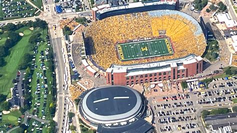 Michigan Football Recruiting Wolverines Land Commitment From 2026 Rb