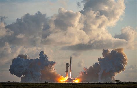 Spacexs Starship Launches On 14th Flight First Headed To Orbit