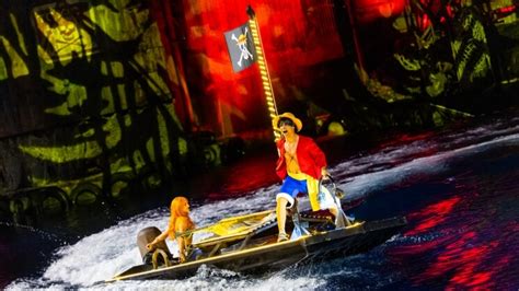 Theme Parks Hit New Heights With Universal Fan Fest Nights