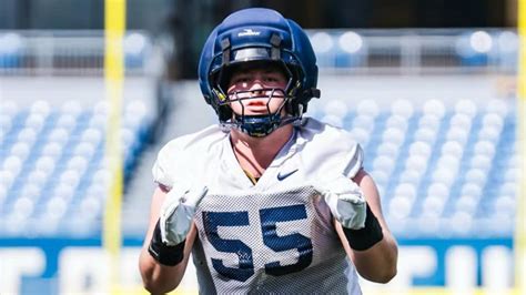Kevin Brown Isnt The Only Wvu Freshman Offensive Lineman Turning Heads