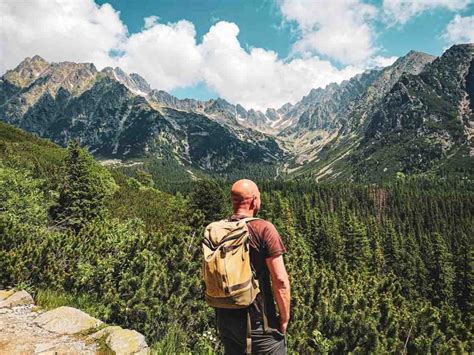 How To Choose A Hiking Backpack An Expert Guide Baldhiker
