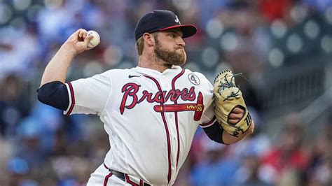 Braves Bryce Elder Is Making Believers Out Of Everyone Yahoo Sports