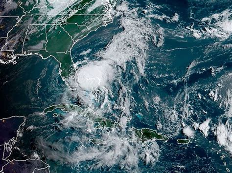 Hurricane Isaias Pronunciation History