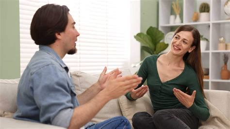 12 Subtle Habits Of Kind People Who Find It Hard To Build A Circle