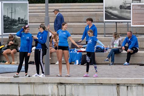Barcolana A Monfalcone La Sfida In Canoa Trasforma Il Canale In Un