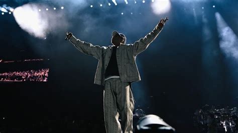 Jay Z Yankee Stadium Recap A Triumphant Victory Lap With Eyes On The