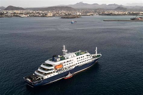 Cdc Says Monitoring Us Travelers On Cruise Ship After Hantavirus Outbreak