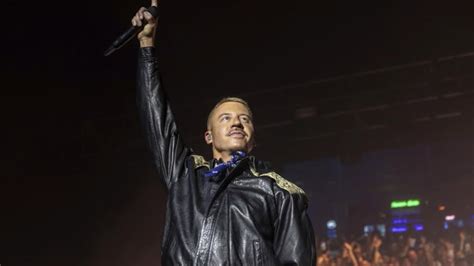 Ed Sheeran Breaks Silence After Macklemore Dropped From Tour