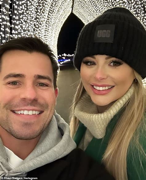Pregnant Rhian Sugden Reveals Her Onlyfans Snaps Funded Her £150000