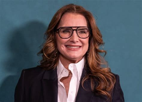 Brooke Shields Set To Auction Calvin Klein Jeans From Controversial Ad