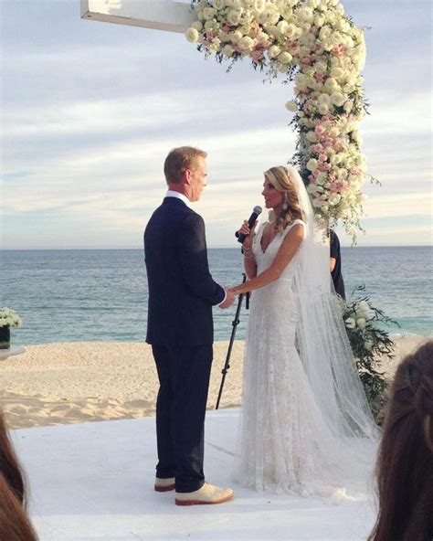 Who Is Joe Bucks Wife All About Sports Reporter Michelle Beisner Buck