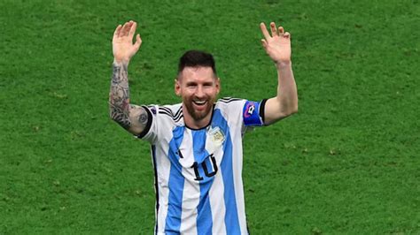 Lionel Messi Biography Check Net Worth Early Life Career Stats And Records