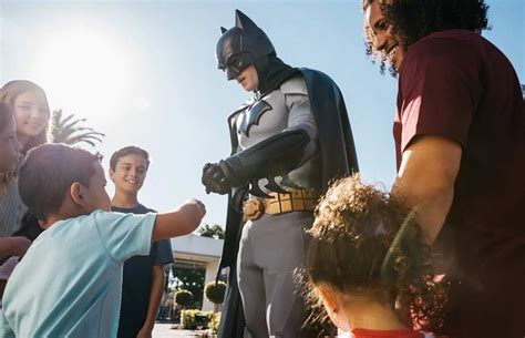 Warner Bros Movie World Tickets Gold Coast Theme Park Kkday
