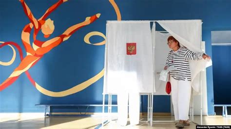 Russias Election Commission Awards United Russia A Record 349 State