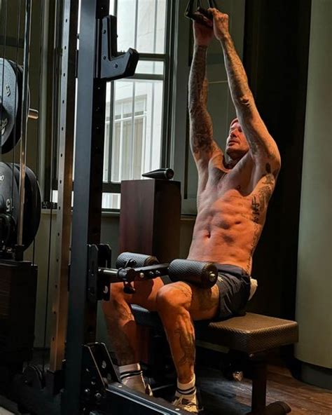 Fitness Bilder Die Straffen Muskeln Der Stars Galade