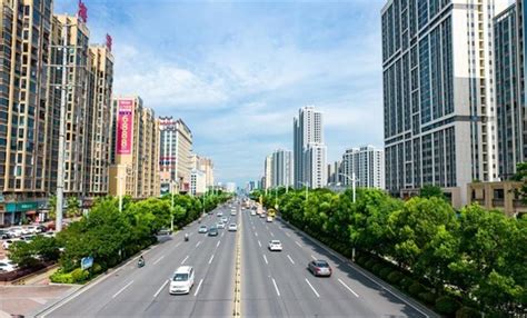 为什么很多人，宁愿拿着5、6千的月薪，也要留在大城市生活？ 腾讯新闻