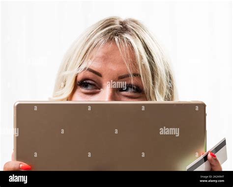 Credit Card Woman Tablet Hi Res Stock Photography And Images Alamy