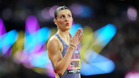 Sprinter Amy Hunt Criticises Sydney Sweeneys Nude Sports Betting Ad