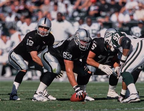 Ex Raiders Star Barret Robbins Dead At 52 Teammate Confirms