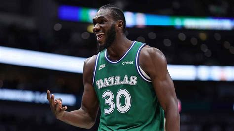 Knicks Target Cissés 1 Word Response To Mavericks Move Heavy